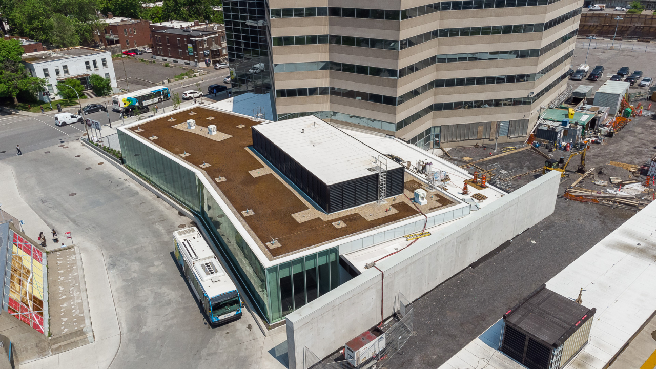 STM’s New Entrance Building to the Vendôme metro station - Institute ...